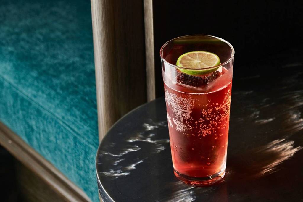 15 Best Cocktail Bars In Singapore (2025)