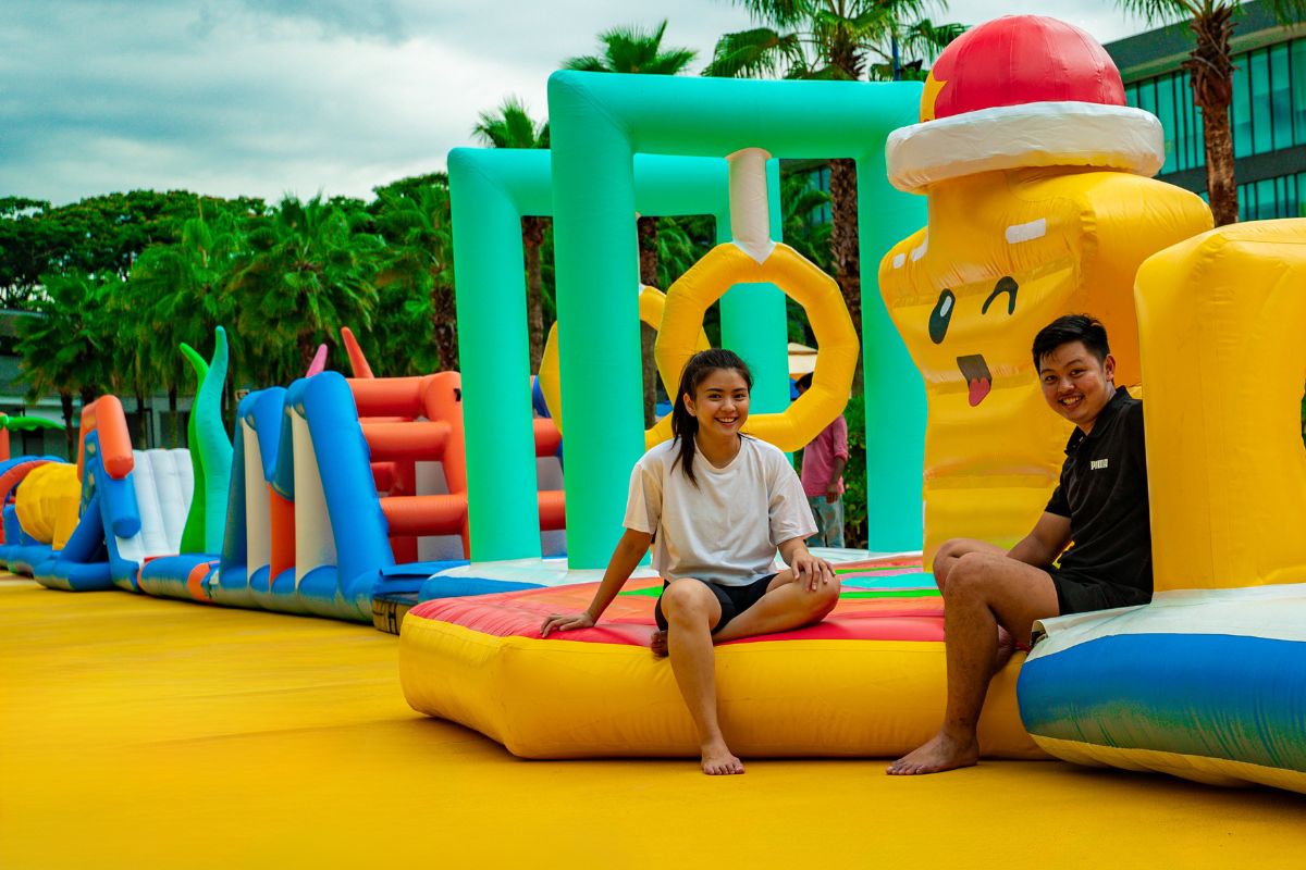 The Longest Inflatable Obstacle Course In Singapore Is A Must-Try
