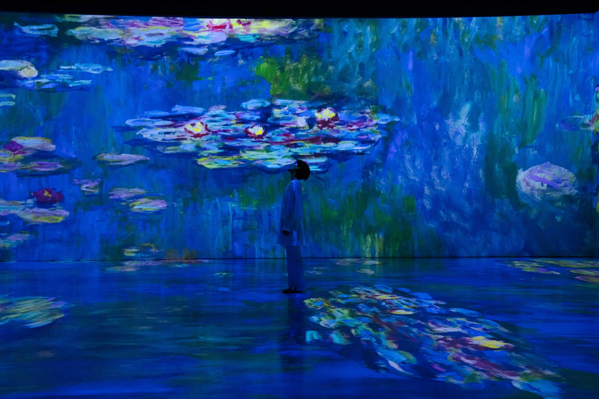 Monet Inside In Singapore Is An Unmissable Art Exhibition