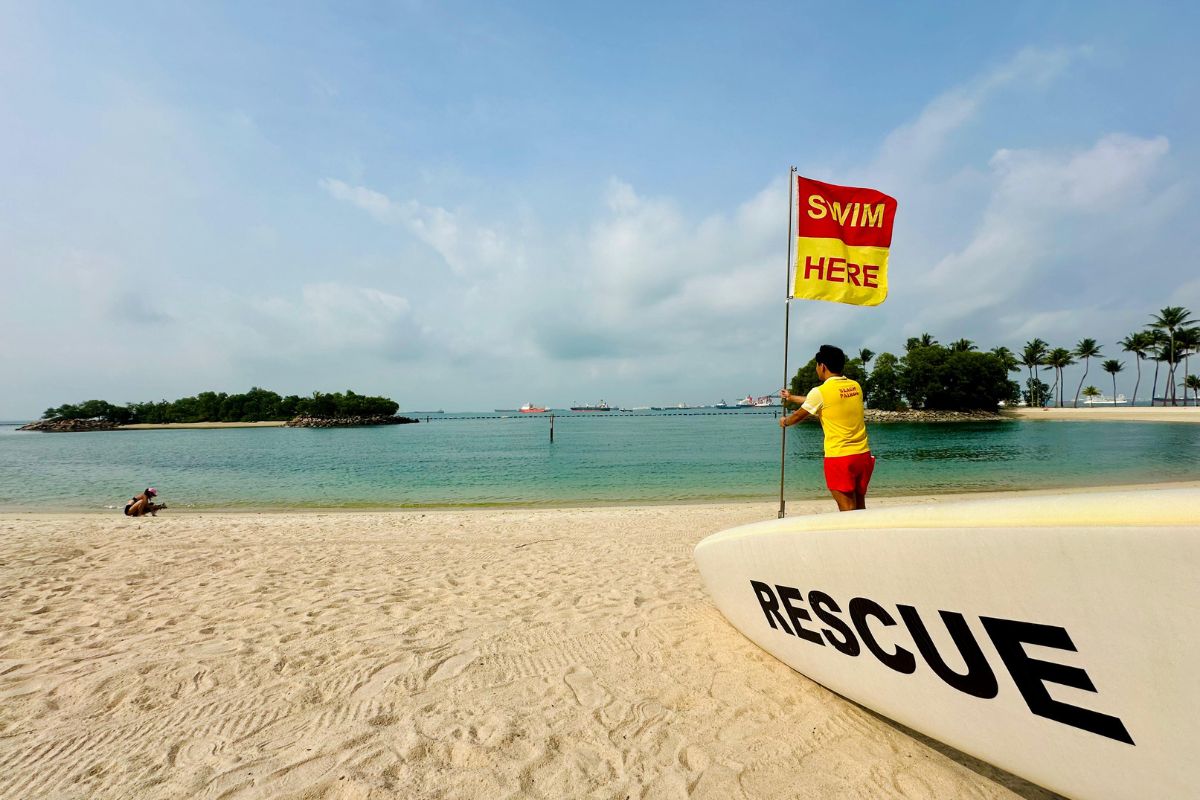 Tanjong Beach In Sentosa Reopens After Serious Oil Spill