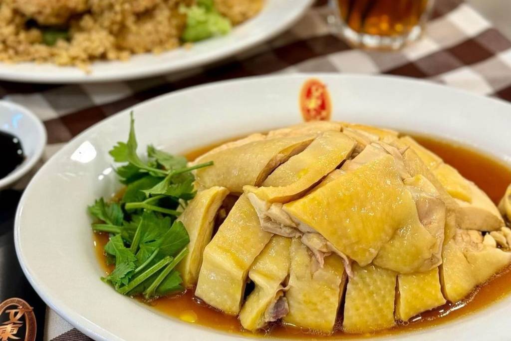 The Best Chicken Rice Spots In Singapore (2025)