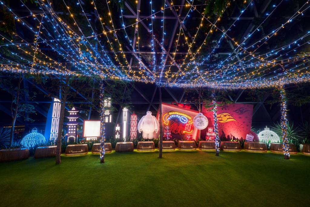 Jewel Hosting First-Ever Disney Cruise Themed Festive Event