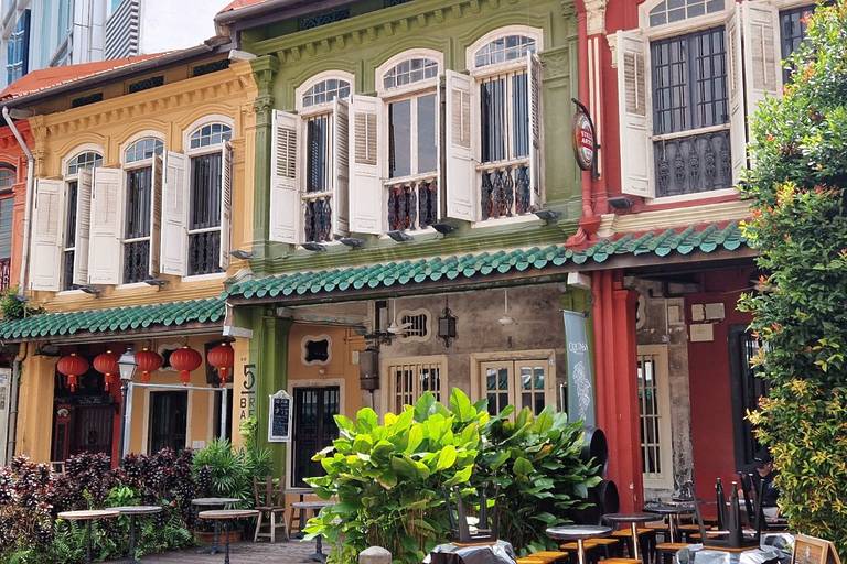 Orchard Road Singapore Guide 2025 (Best Things To Do)