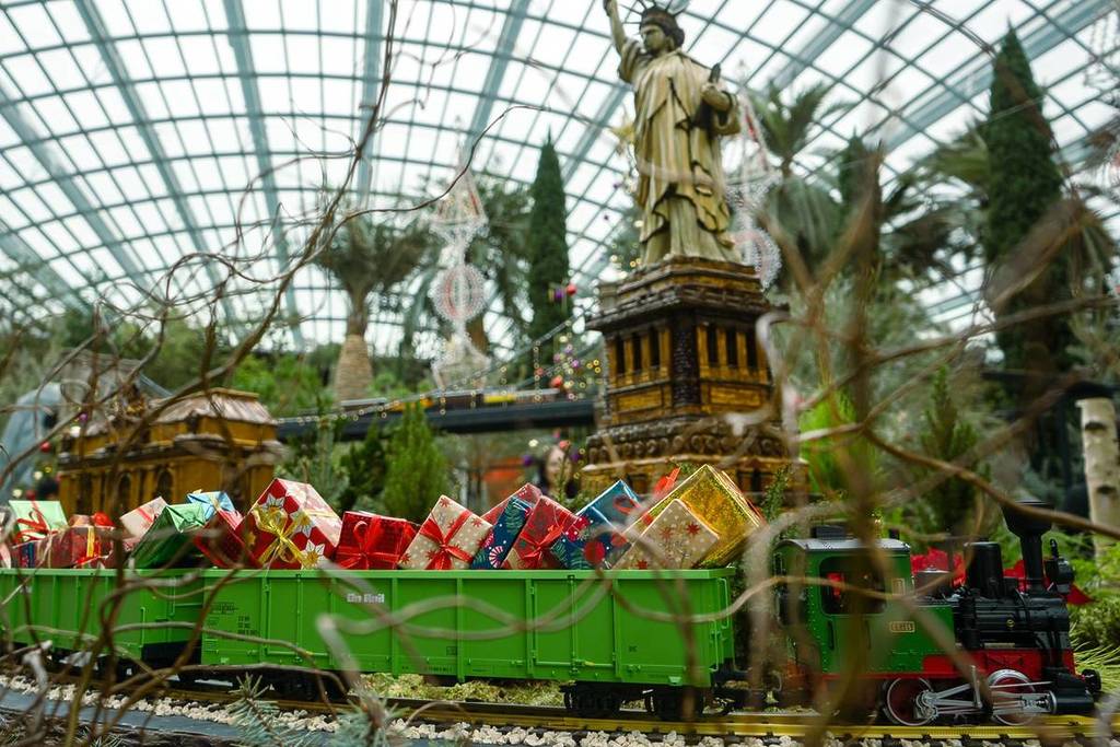 First-Ever Christmas Train Show Launches In Singapore