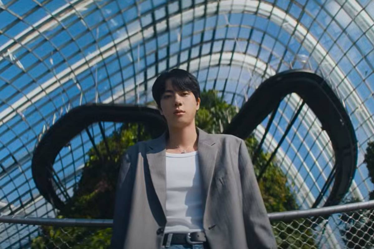 BTS' Jin Films New Music Video In Singapore At 8 Epic Locations