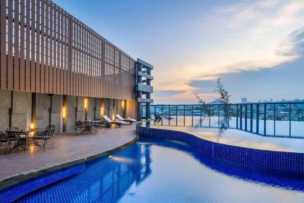 Why Travellers Are Flocking To The Grand Mercure Batam Centre