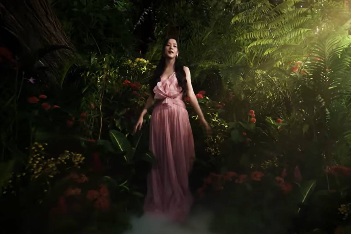 Jisoo Films New Music Video At Mandai Wildlife Reserve Singapore