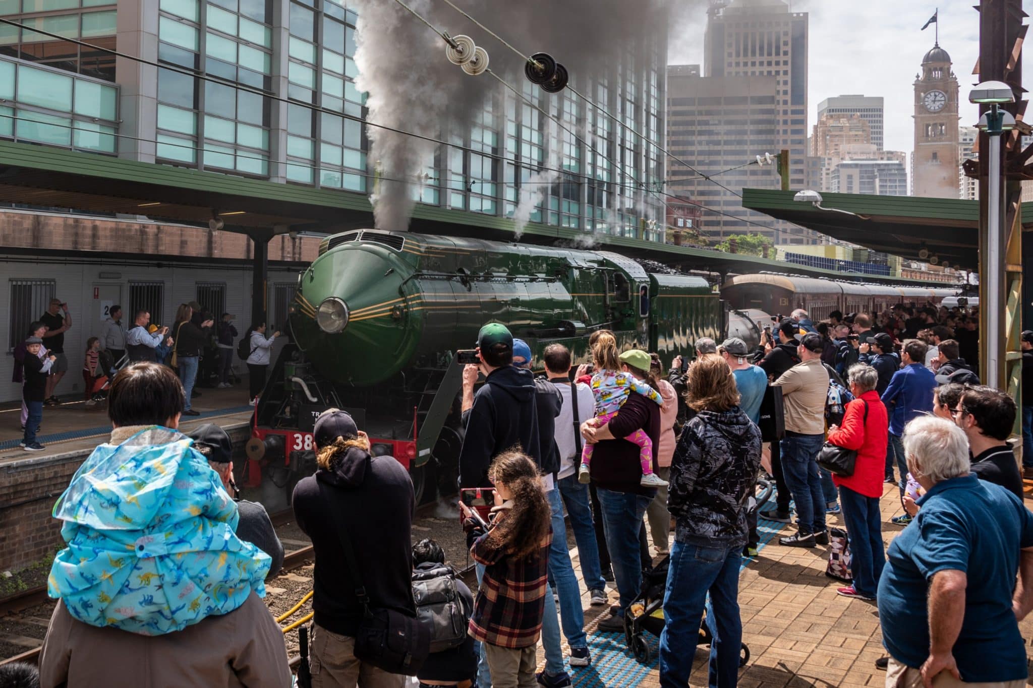 Vintage Steam Trains And Buses Are Set To Run In Sydney Over The ...