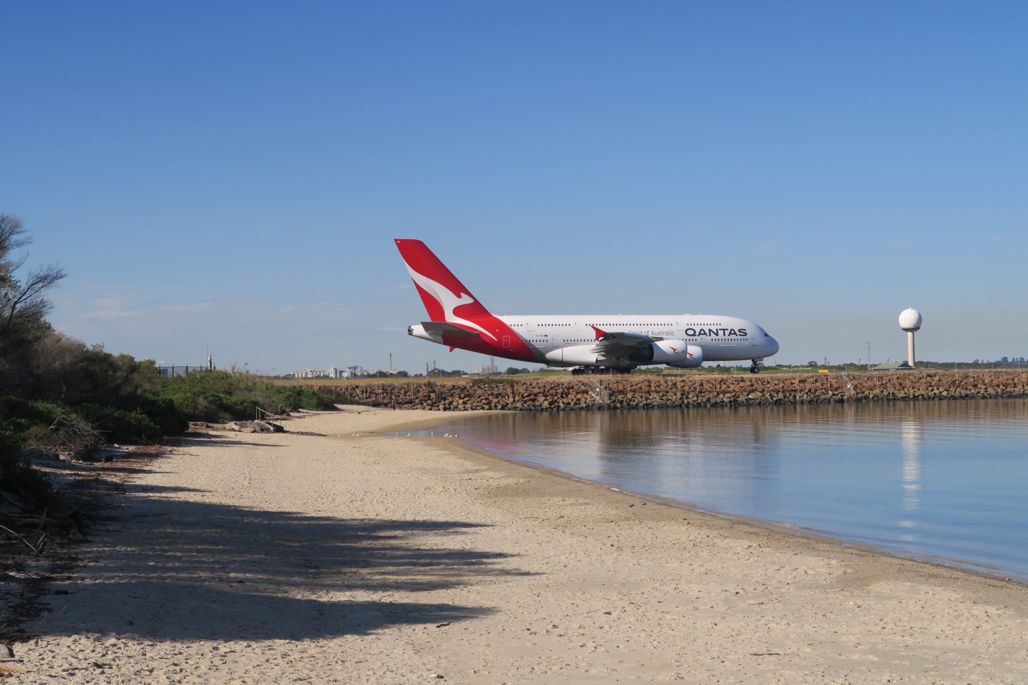 The Secluded Sydney Beach Where You Can See Planes Take Off Up Close ...