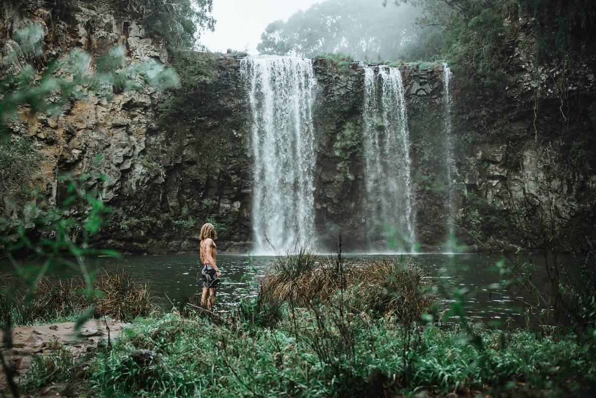 The Prettiest Waterfall In NSW Drops Into A Crystal-Clear Pool ...