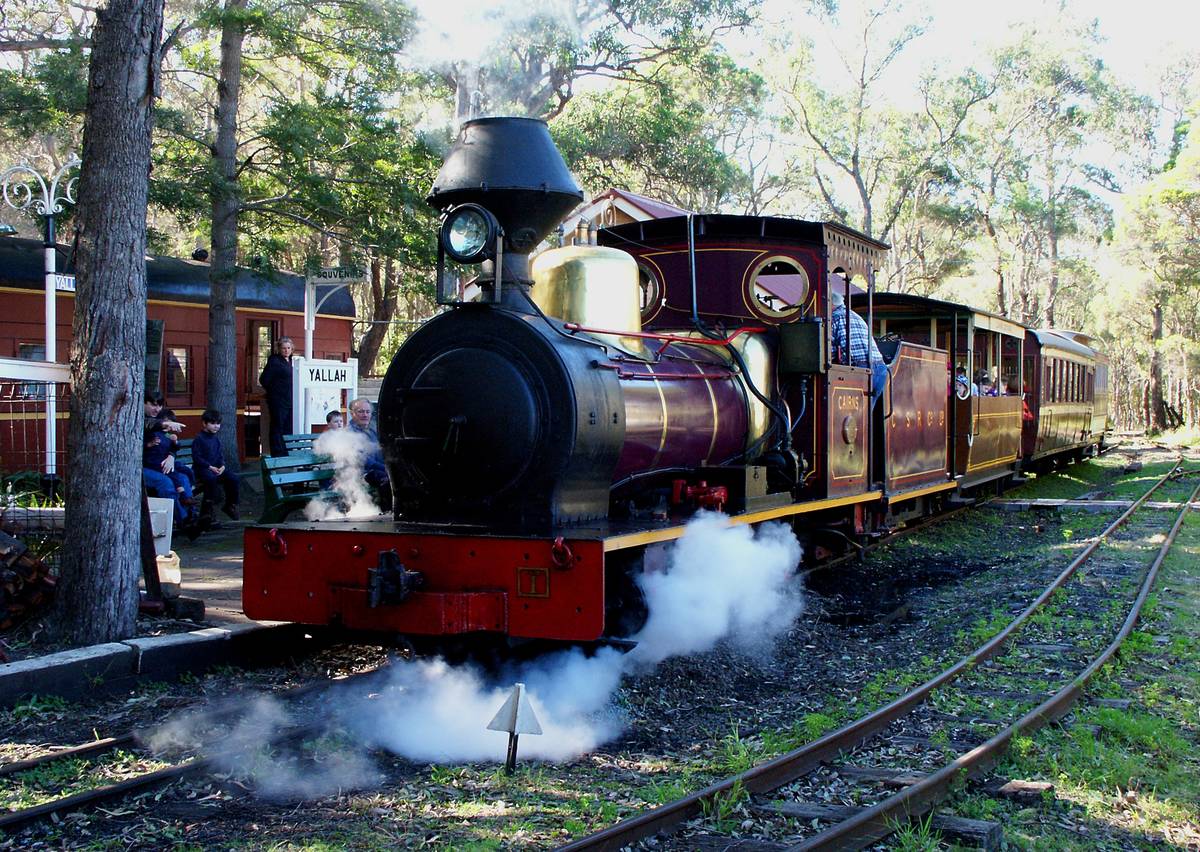 5 Heritage Steam Train Rides Near Sydney With Gorgeous Countryside Views