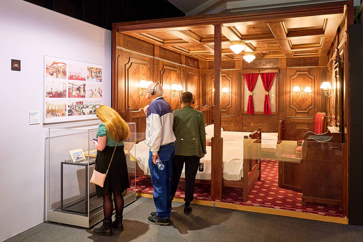 Titanic. The Human Story Is Sailing To Sydney