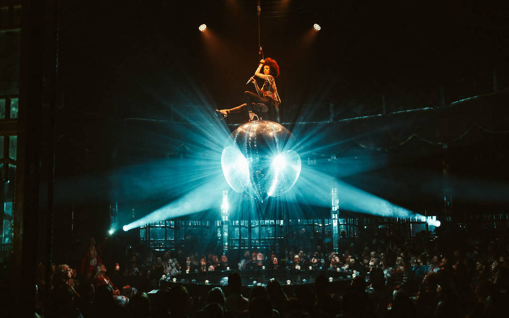 La Ronde Is The Most Surreal And Spectacular Show Open In Sydney Right Now