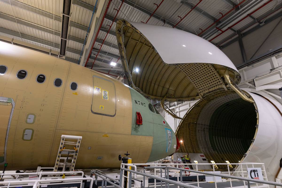 Qantas Teases First Look At Airbus A350 For Non-Stop Flights To London ...