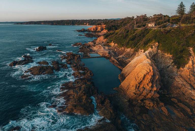 This Emerald Rock Pool Is Touted As The Prettiest In NSW – With ...