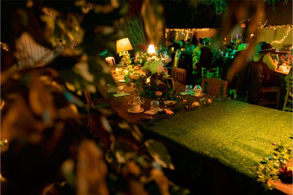 A Wonderfully ‘Mad’ Alice In Wonderland-Themed Gin & Tea Party Is ...