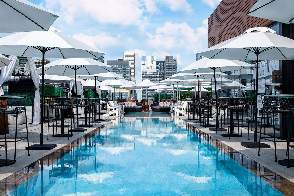 17 Of Toronto's Best Rooftop Bars To Visit This Summer