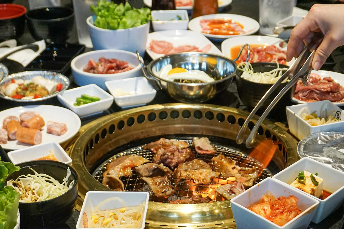 The Best Buffets And All-You-Can-Eat Restaurants In Toronto