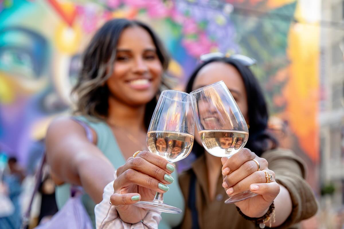 A Multi-Day Wine Festival With Unlimited Samples Returns To Toronto ...