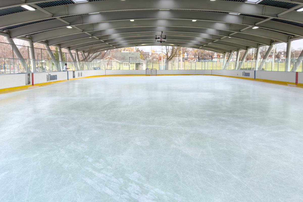 8 Outdoor Ice Skating Rinks To Play Shinny Hockey At In Toronto