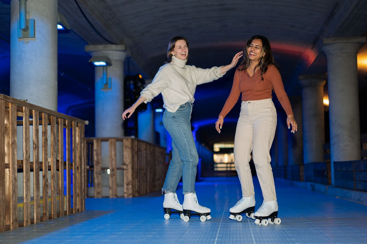 17 Romantic Date Ideas To Warm Up This Winter In Toronto