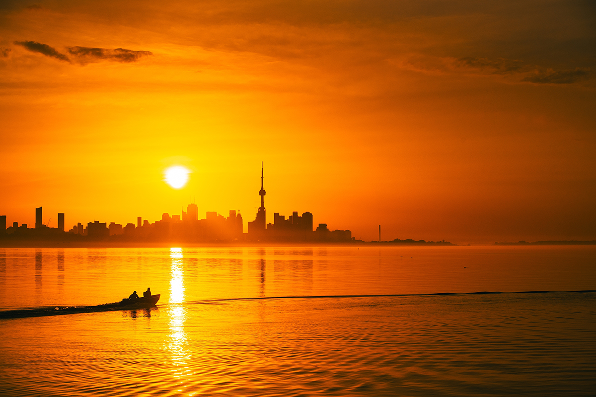 Toronto Braces For Extreme Heat Wave As Summer Officially Begins