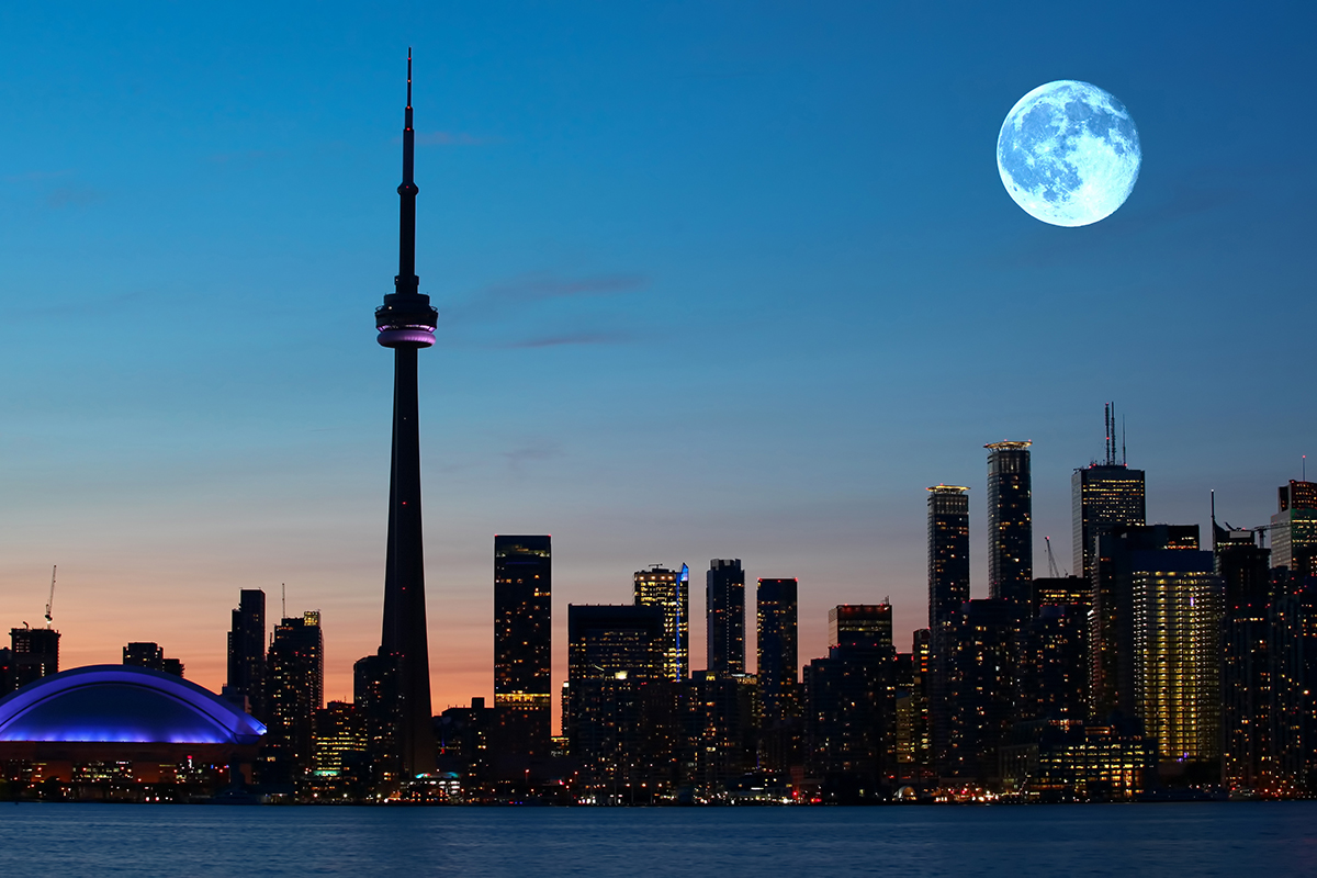 The Brightest Full Moon Of The Year Will Illuminate Toronto Skies Tonight