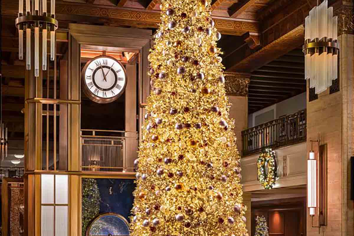 4 Enchanting Tree Lighting Ceremonies In Toronto To Kick Off The ...