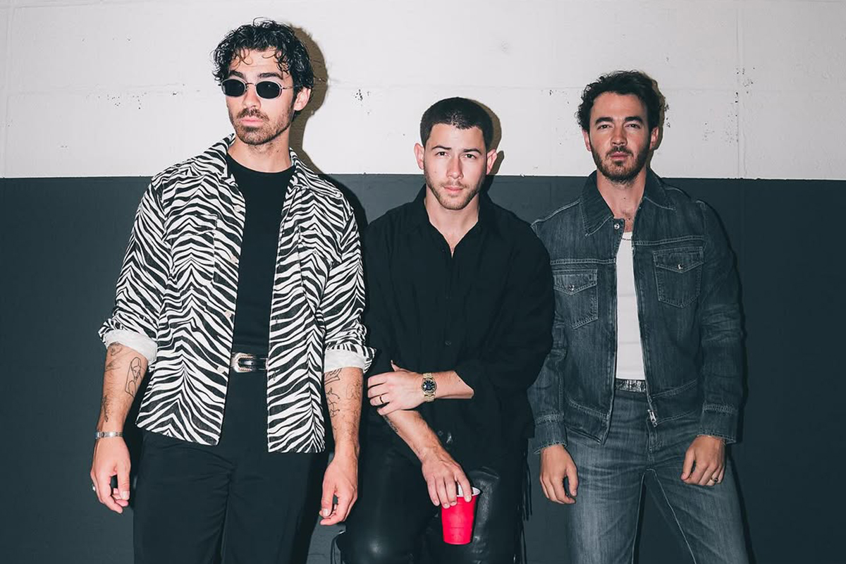 The Jonas Brothers Were Just Spotted At Another Trendy Toronto Bar ...