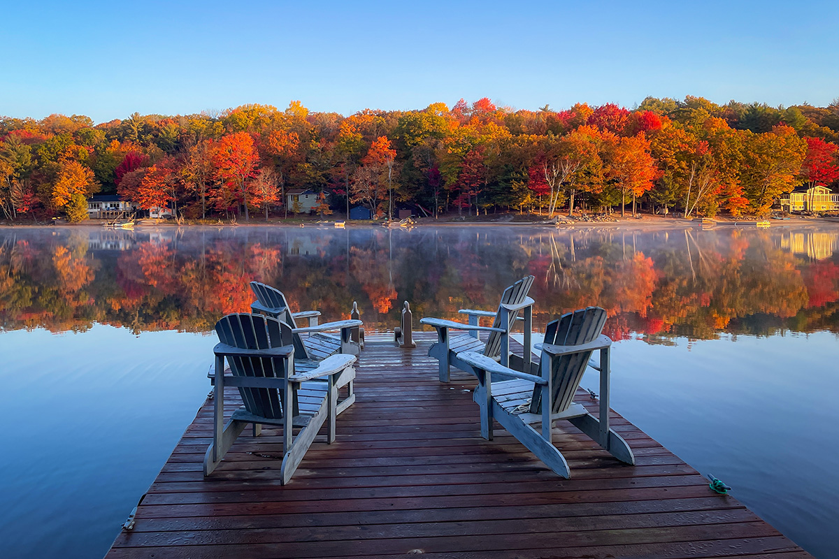 5 Scenic Fall Road Trips From Toronto To See The Best Autumn Colours
