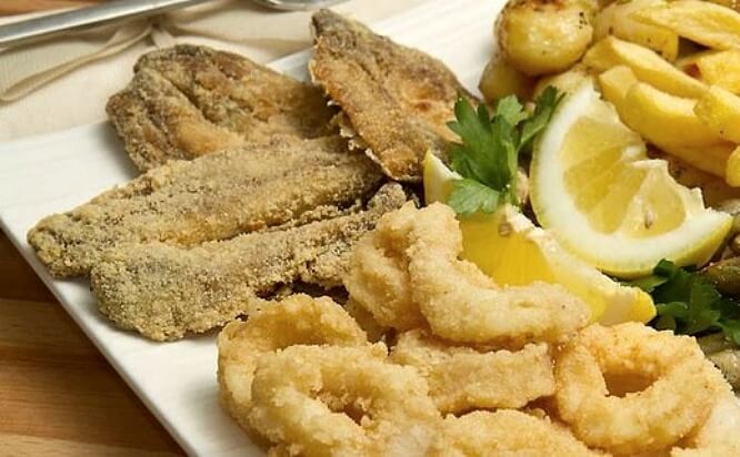 Los 11 templos del pescaíto frito en Sevilla - Sevilla Secreta