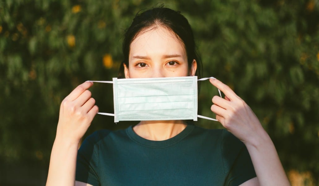 Cómo usar correctamente las mascarillas para protegerse del coronavirus