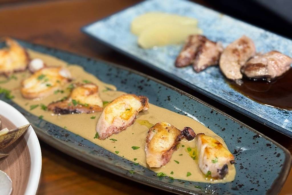 The 15 must-visit bars for dining in Seville