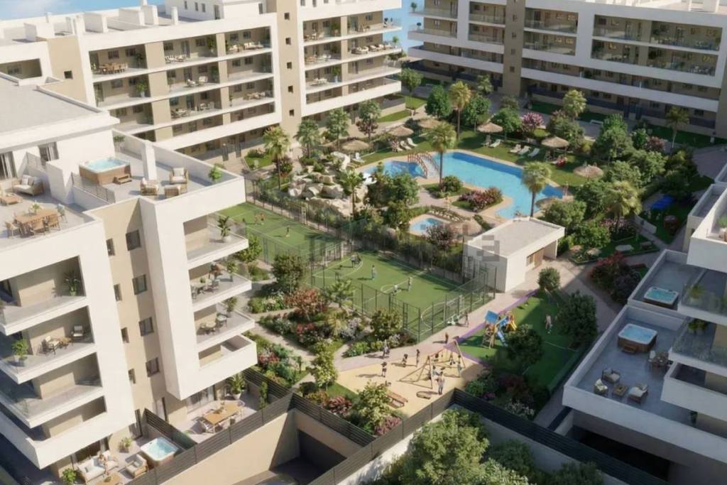 New-build apartments with a pool for less than €131,000