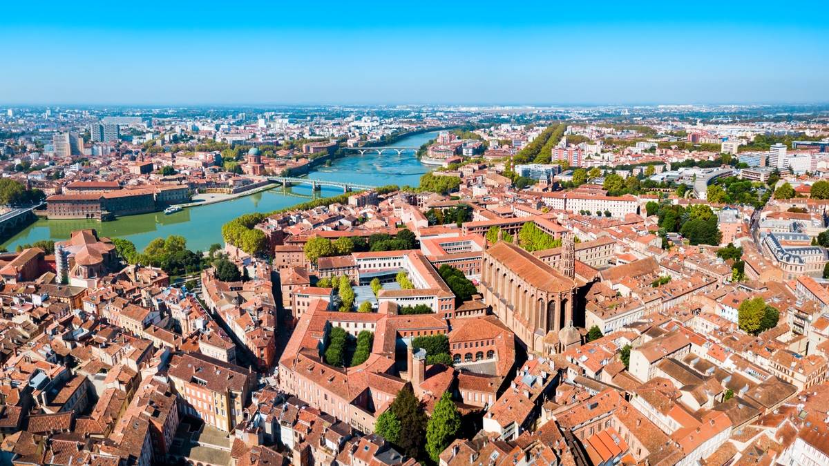 La ville la plus attractive de France est Toulouse