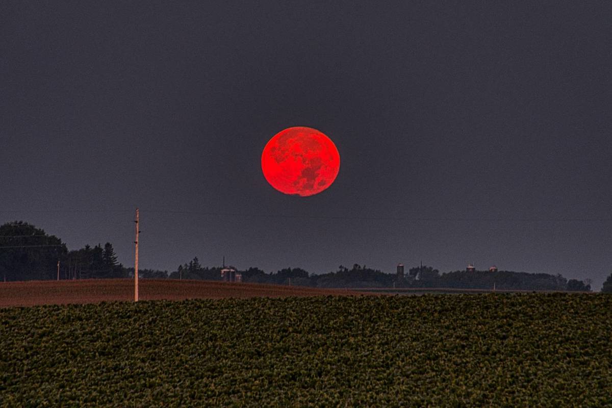 The Moon will take on a blood-red color for 82 minutes—a spectacle that ...