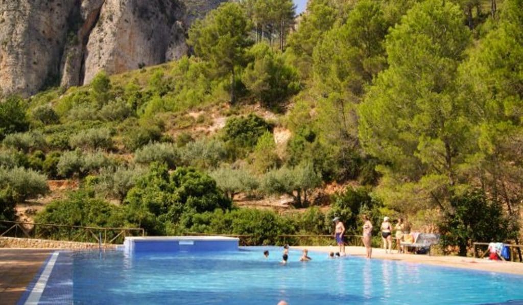 10 natural pools near Valencia and in the middle of nature