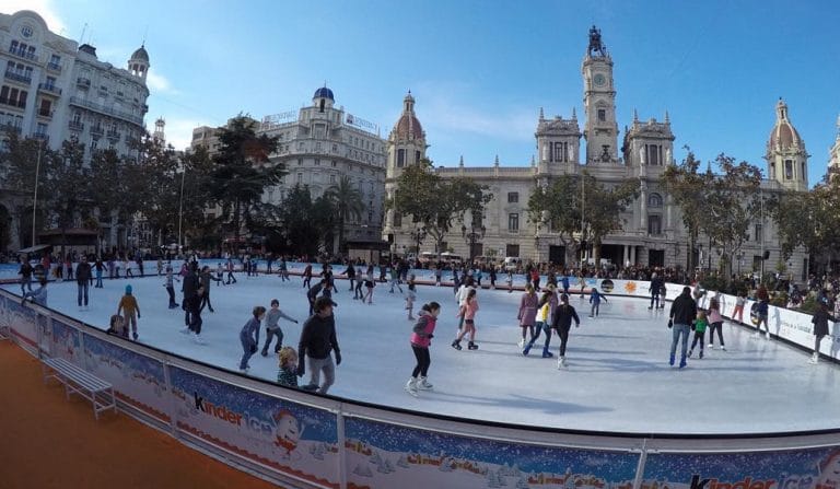Las mejores pistas de hielo de esta Navidad en Valencia