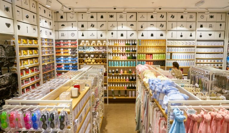 Miniso, el gigante asiático del diseño, abre tienda en Valencia