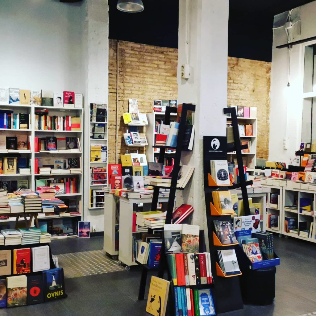 The best 10 bookstores in Valencia to enjoy books