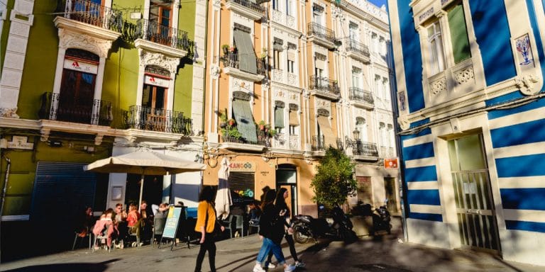 The Best Neighborhoods In Valencia To Live