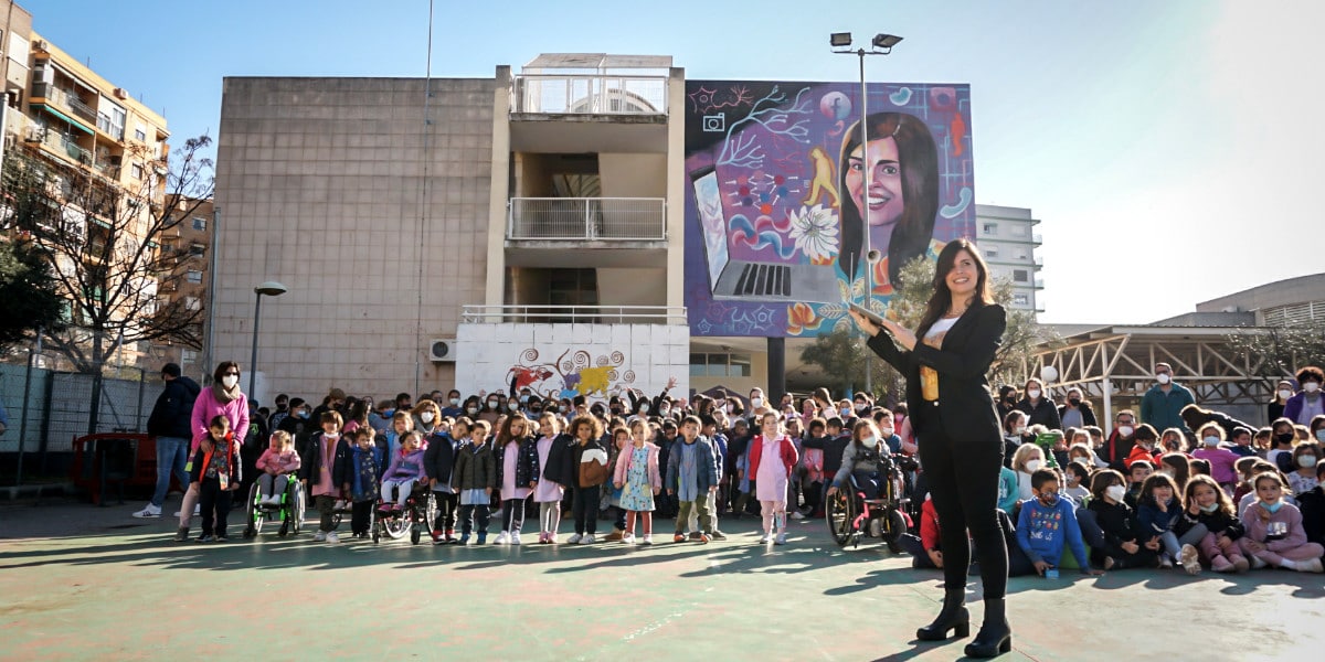 Dones de Ciència: ruta por los murales sobre mujeres científicas en ...