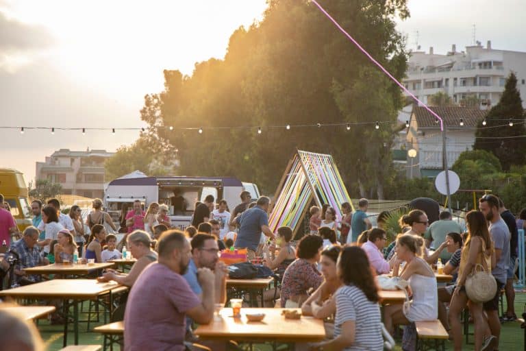 Solmarket: mercado de verano con food trucks y espectáculos