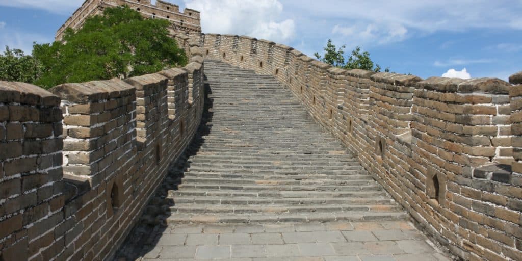 Descubre el monumento valenciano que recuerda a la Gran Muralla china