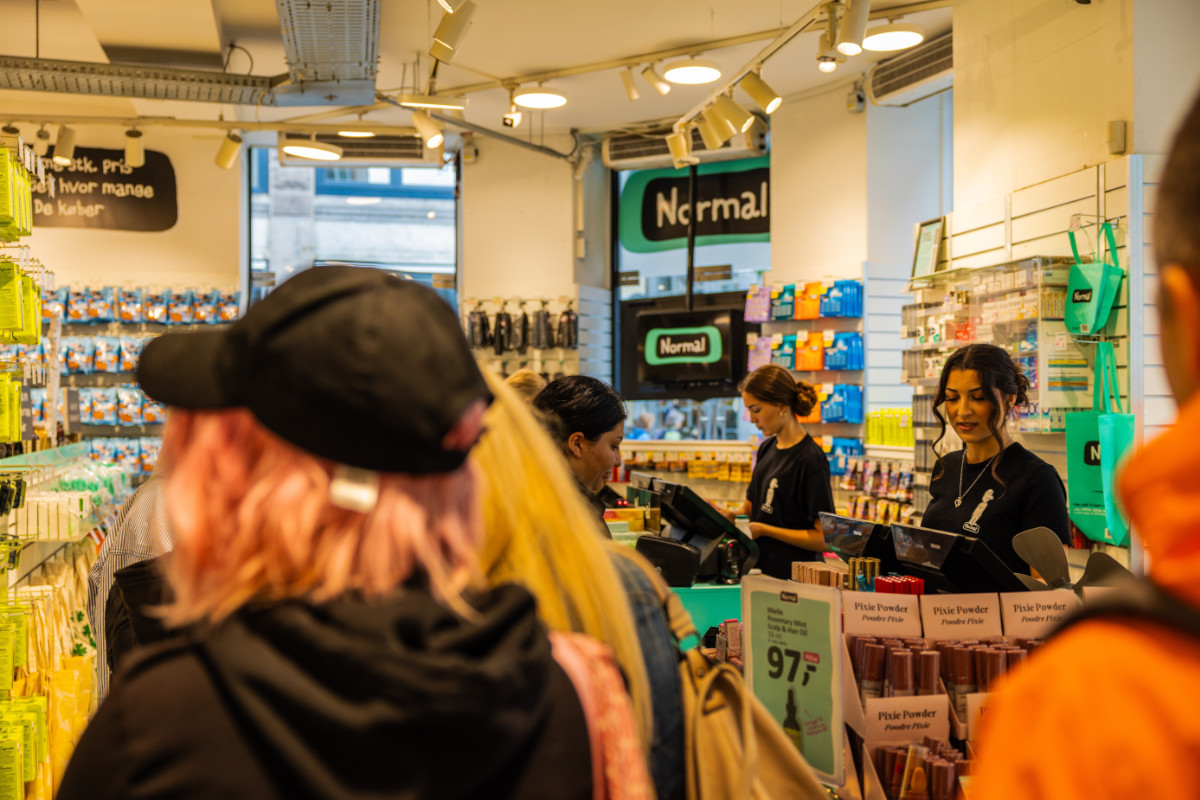 Normal, la droguería 'low cost' que acaba de abrir en Valencia