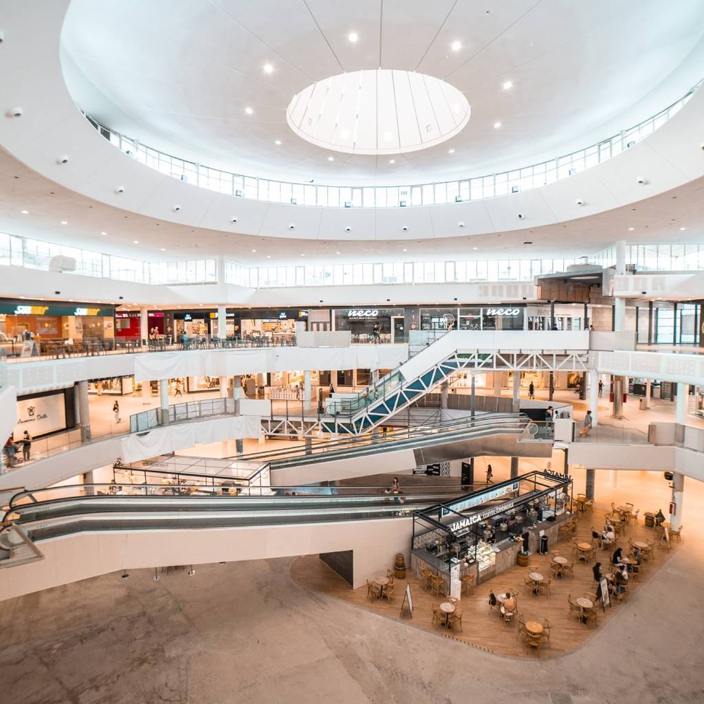 Shopping Centers In Valencia: The 7 Must-Haves