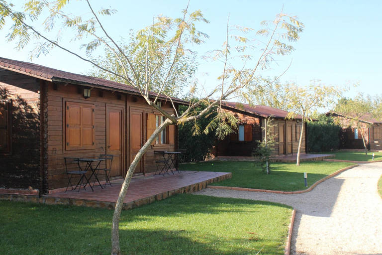 The 90 m2 prefabricated house in which Carlos Alcaraz lives in Villena ...